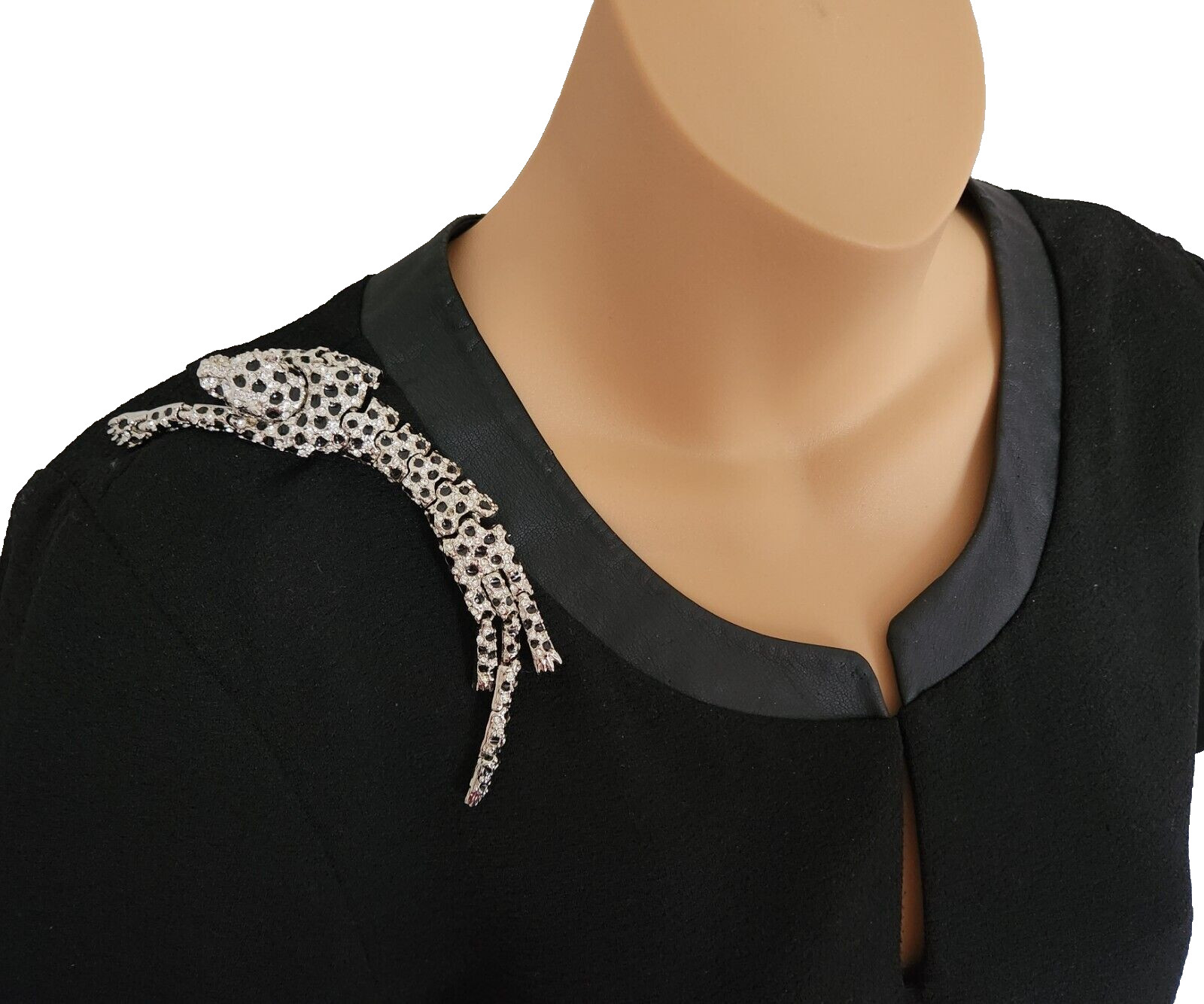 1980-S BIG VINTAGE SHOULDER JAGUAR BROOCH DECORATED E… - Gem