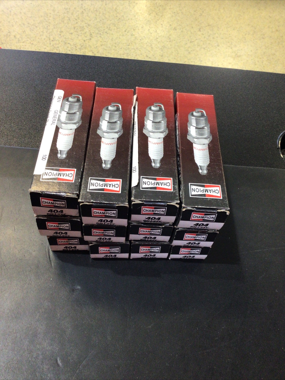 Champion RN12YC - Alternative spark plugs