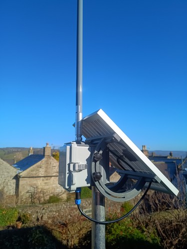 Complete Meshtatstic 10W (up to 18000mAH) MPPT solar node for Off-Grid ...