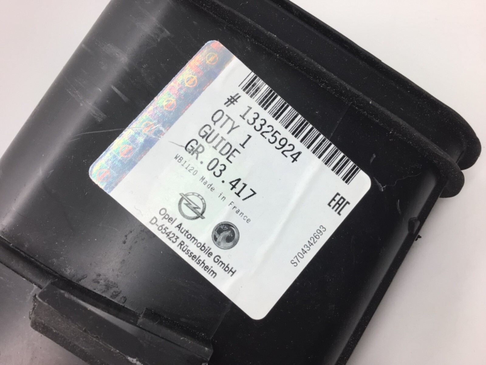 Vauxhall Insignia Air Cleaner Housing Guide Duct Genuine 13325924 for ...