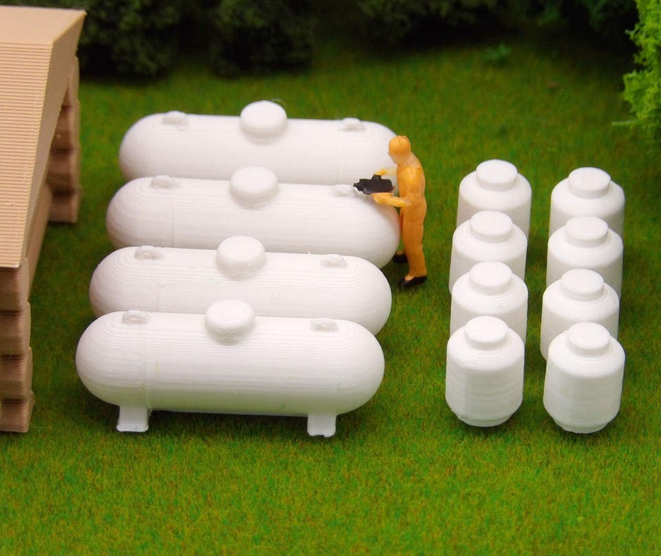 12 pc HO Scale Propane Tanks - 3D Exact Scale Model Train Railroad ...