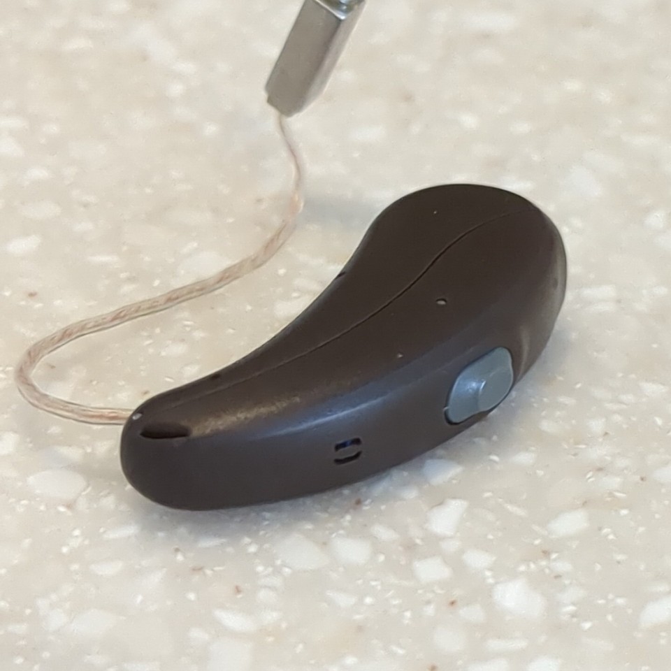 Rexton Adore Li Rechargeable Hearing Aid (Left Only) and Case Bluetooth ...
