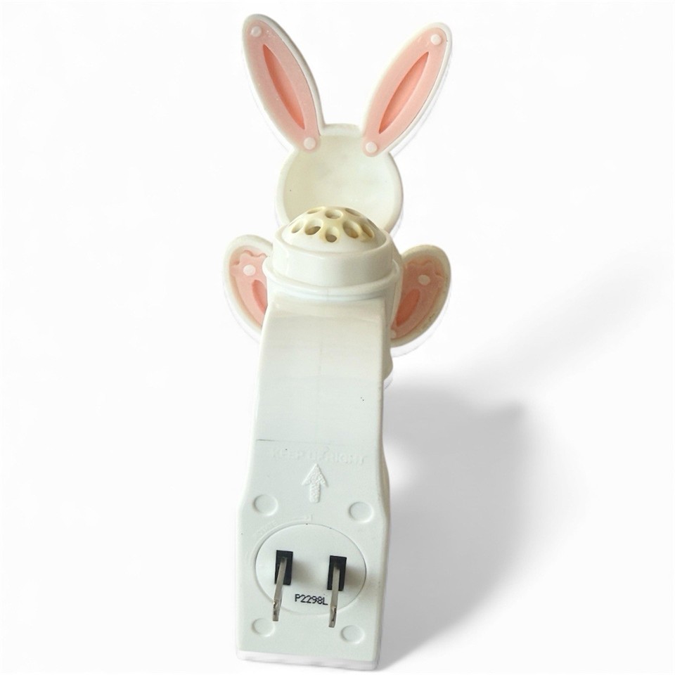 Bath & Body Works Wallflower Fragrance Plug White Glittery EASTER BUNNY ...