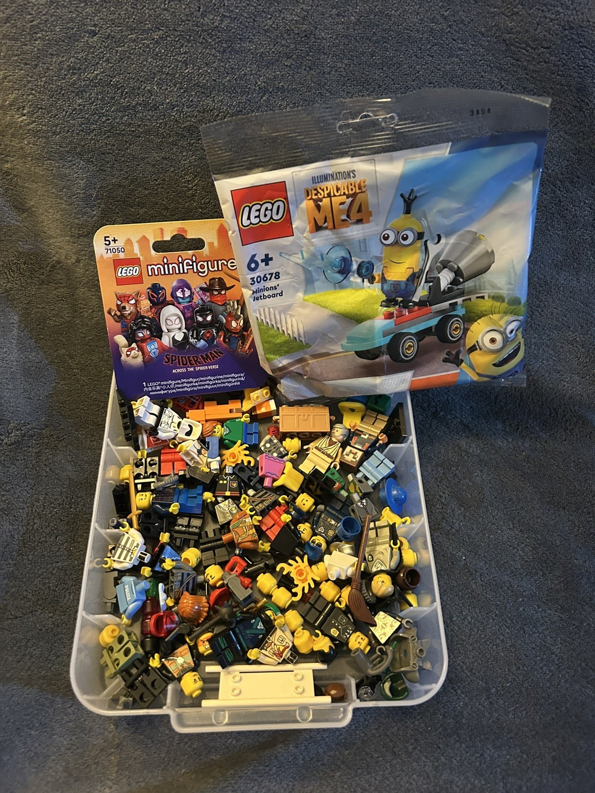 Lego Minifigure Bundle Spare Parts Legs Torsos Accessories Job Lot star ...