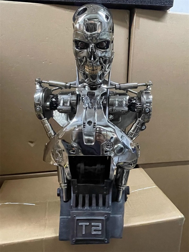 Sideshow T2-750 Terminator 1:1 Bust – Upgraded Edition with LED Head ...