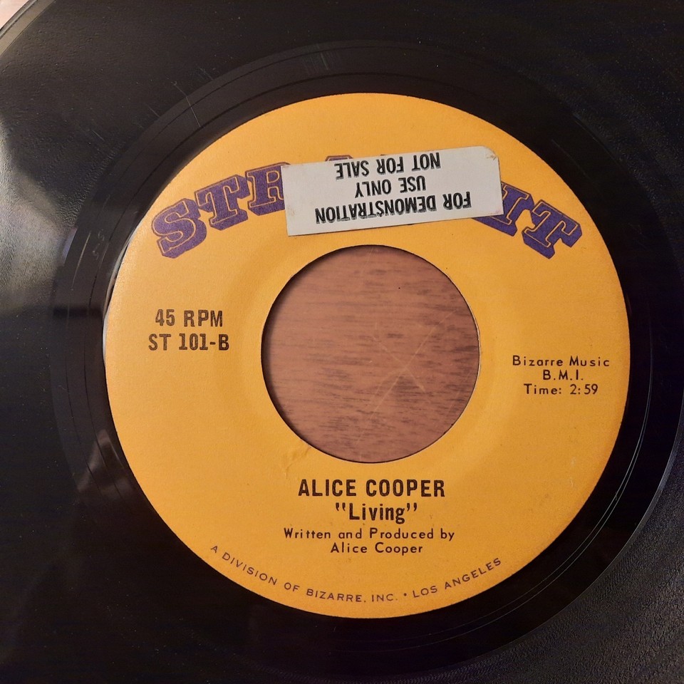 ALICE COOPER Reflected/Living with Promo Sticker! 1969 Straight Records ...