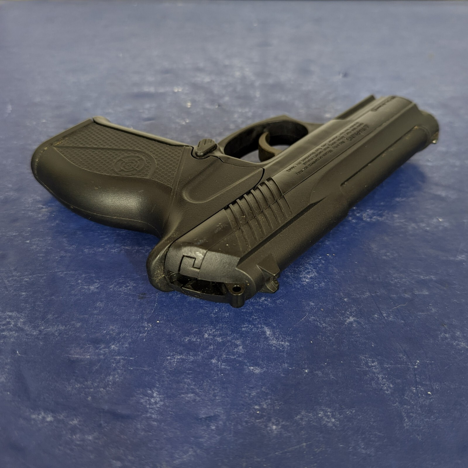Crosman C11 Co2 Powered Semi Automatic Bb Repeater Air Pistol 177 Cal