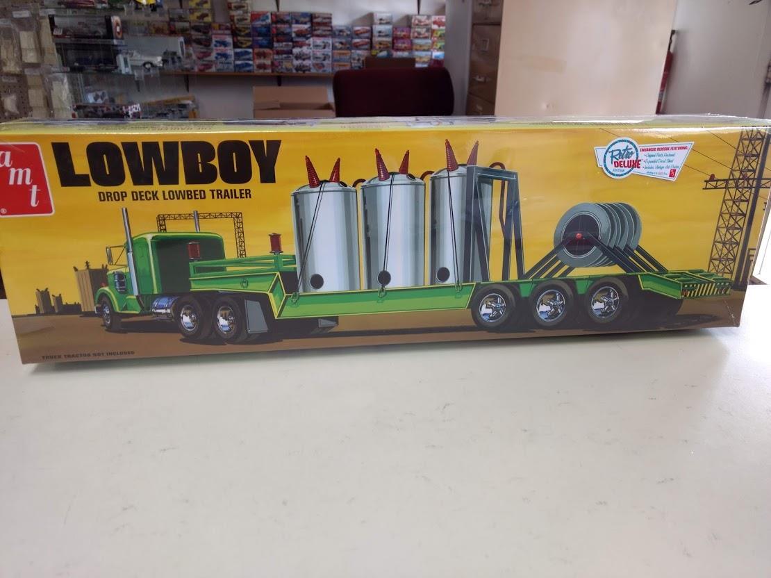 AMT 7591 Lowboy Drop Deck Lowbed Trailer model kit | eBay