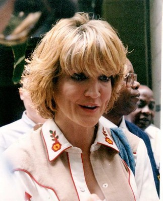 CRYSTAL BERNARD - ANNIE GET YOUR GUN - HAPPY DAYS - WINGS 8X10 GLOSSY ...