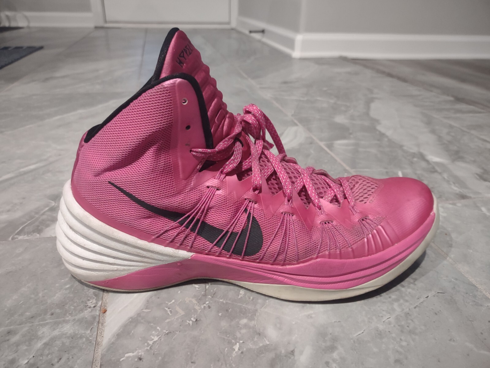 Hyperdunk 2022 Colorways Pink