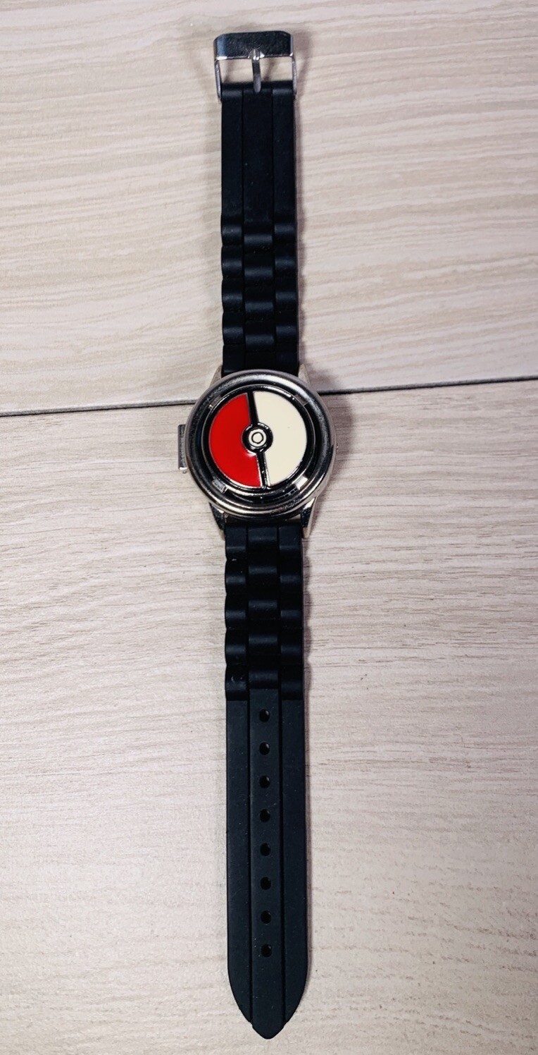 2018 Pokémon Flip-Up Spinner Watch Accustomed Watch C… - Gem