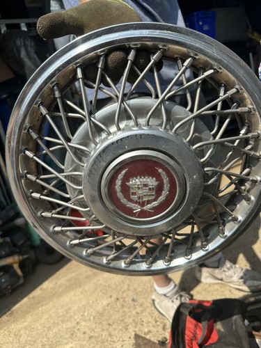 3 OEM 14" Wire Hub Cap Wheel Covers 1624052 1985 Cadillac Deville | eBay