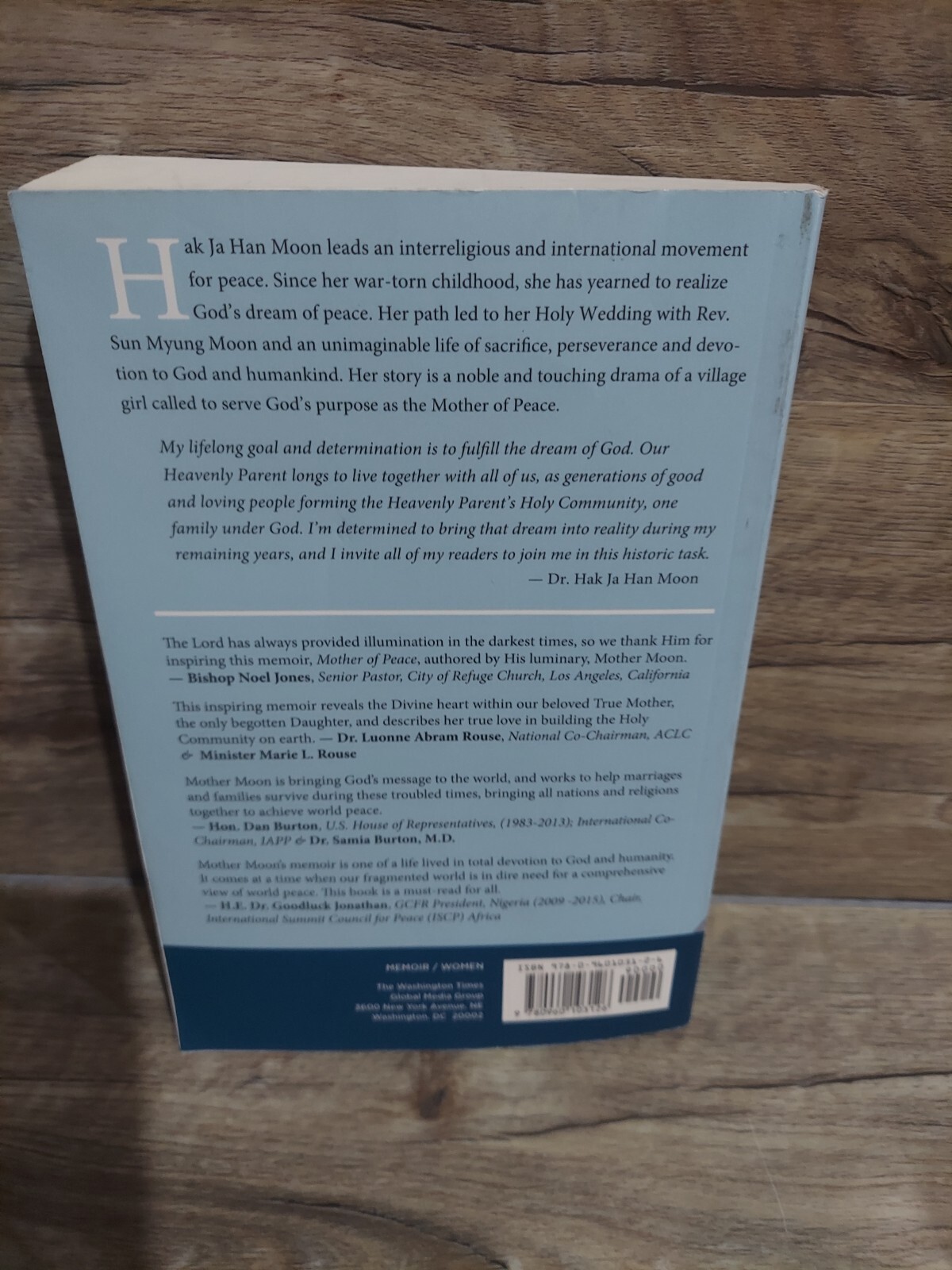 Mother of Peace : A Memoir by Hak Ja Han Moon by Hak Ja Han Moon ...