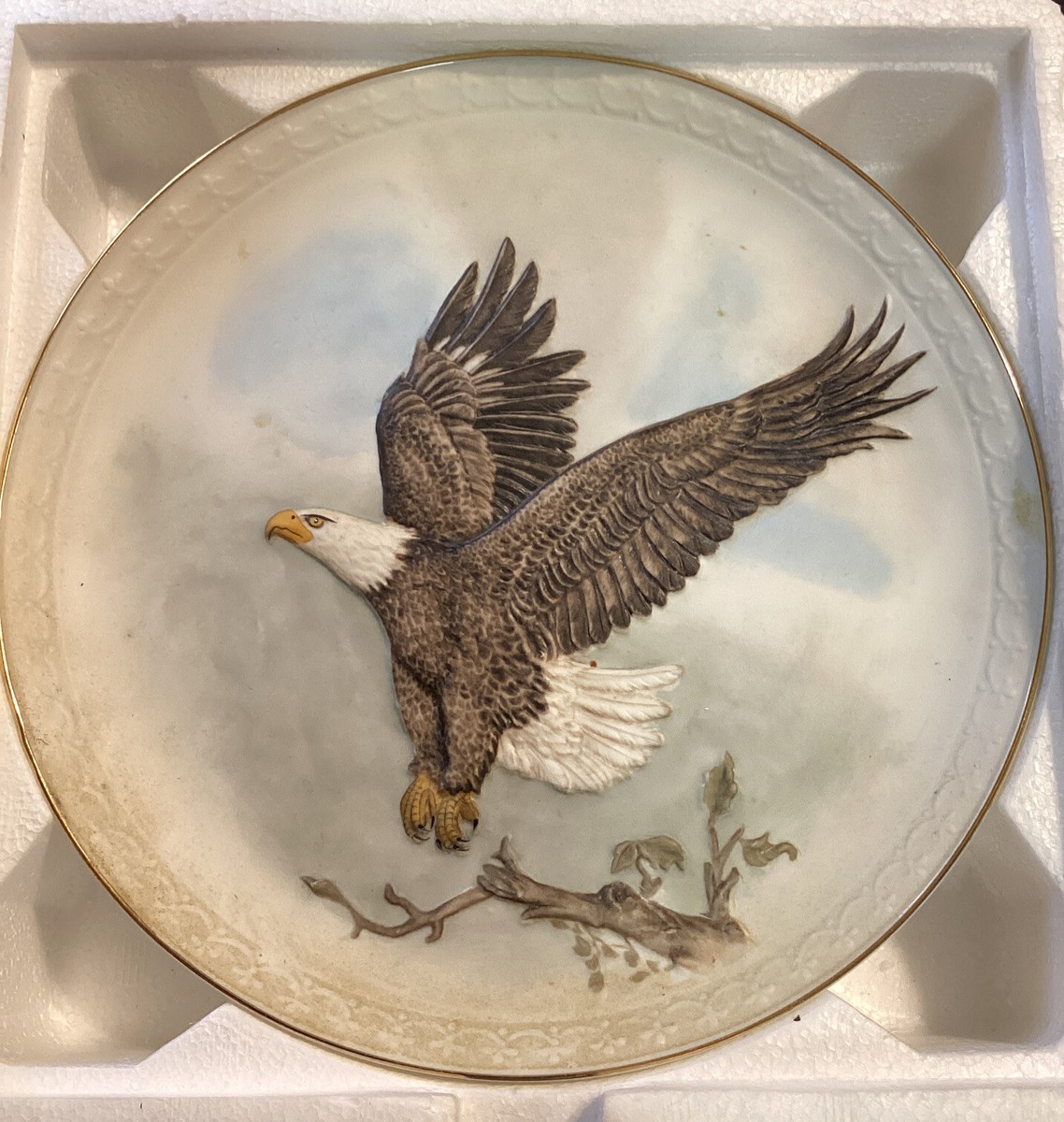 Collector Eagle Plates 1985 Limited Edition COURTSHIP FLIGHT Eagles