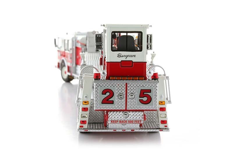 Seagrave TDA Ladder Fire Truck - New London #25 - TWH 1:50 Scale #094 ...