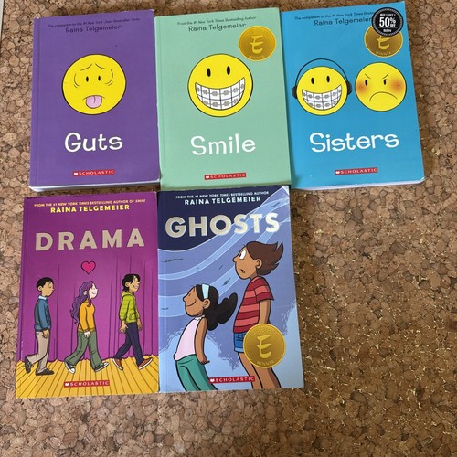 Raina Telgemeier Graphic Novels Lot of 5 - Guts, Sisters, Smile, Ghosts ...