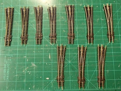 n scale peco code 80 switchs 10 total 7, SL-E396 left 3, SL-E395 right ...