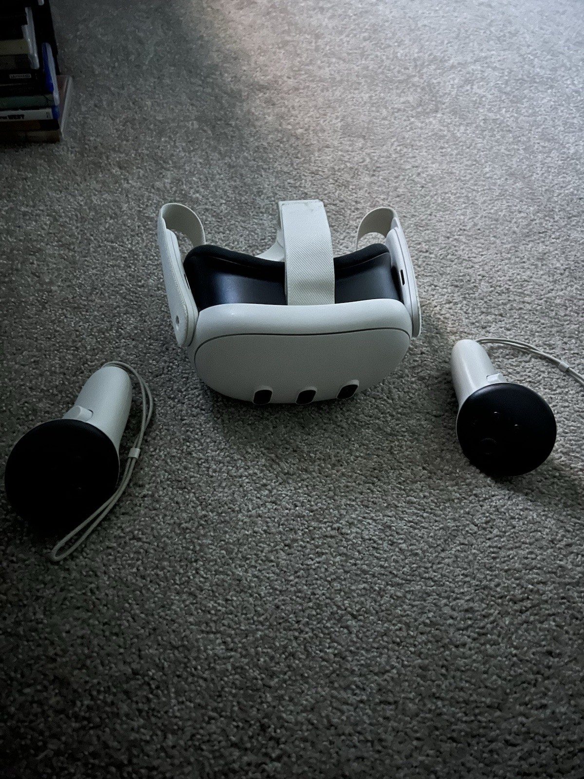 Oculus Meta Quest 3 128 GB Lightly Used, Both Controllers Functional No ...