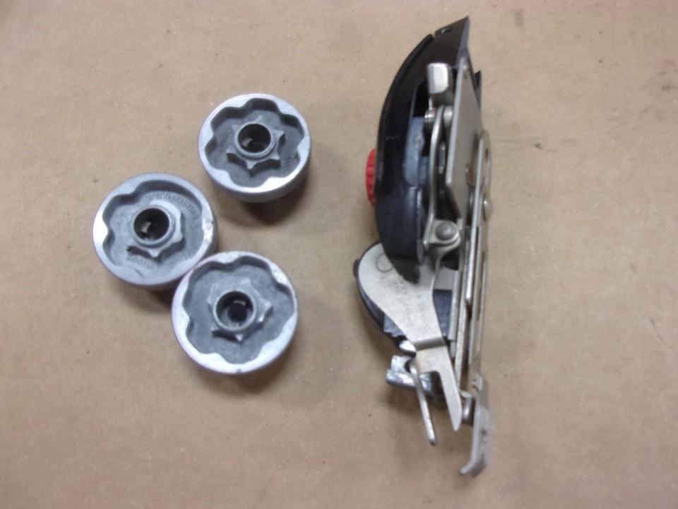 Singer 221 Featherweight Zigzagger 161103 Slant Needle Set Stitch ...