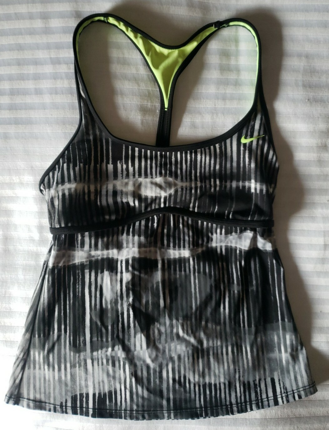 Nike Women's Dri-Fit Tankini Swim Bathing Suit TOP MU… - Gem