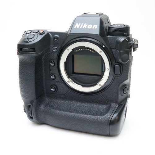 Nikon Z9 45.7MP Mirrorless Digital Camera Body Shutter Count 288406 | eBay