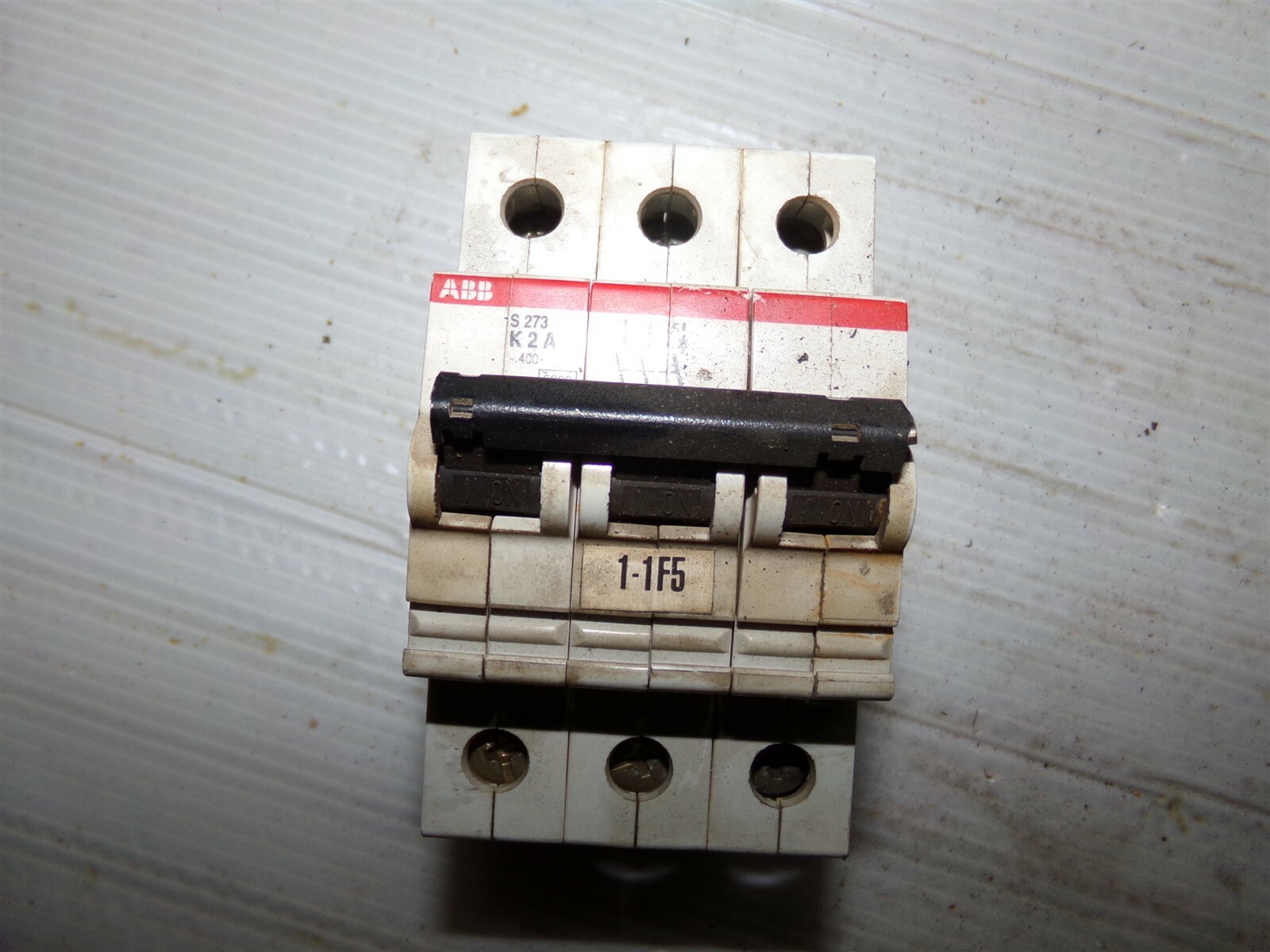 ABB IEC 947-2 E 76126 3-Pole Circuit Breaker *FREE SHIPPING* | eBay