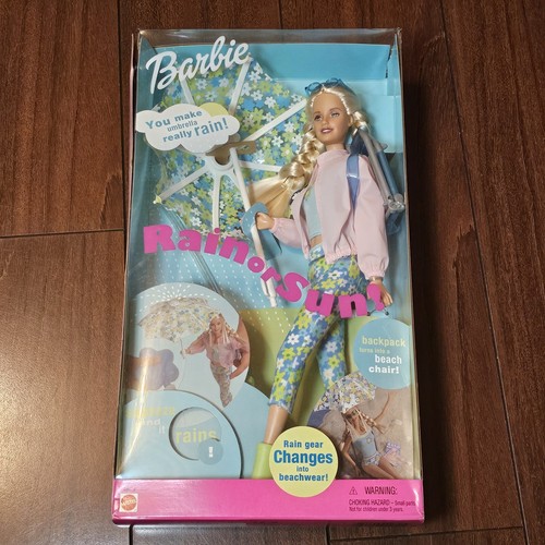 Barbie Rain or Sun Doll with Rain Gear and Beach Wear 2000 Mattel No ...