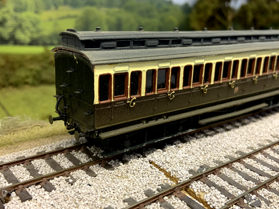 Slaters kit built GWR 8 Compartment C10 all 3rd clerestory coach 00 ...