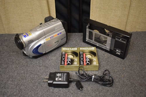 JVC GR-SXM260U Compact VHS-C Video Camera Camcorder Super VHS | eBay