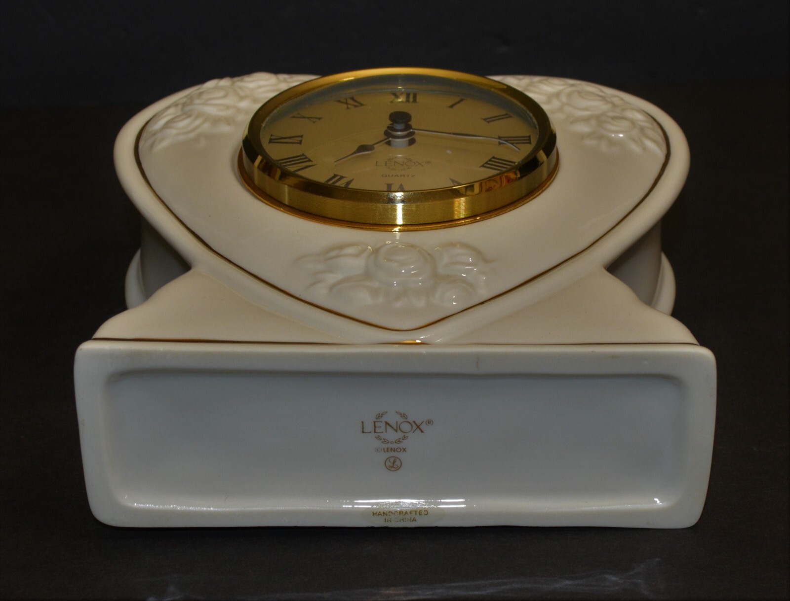 Lenox heart shape desk clock Tested runs keeps time | eBay