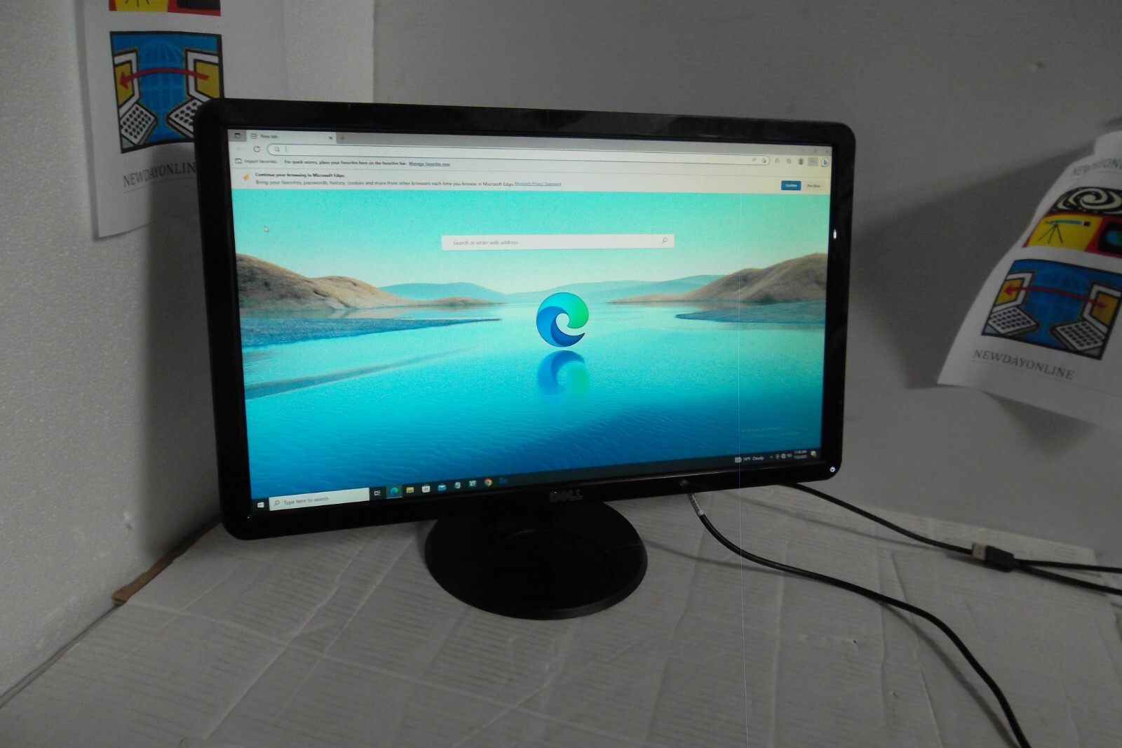 Dell S2409wb 24" 1920 X 1080 HDMI DVI VGA Widescreen LCD Monitor Y183D ...