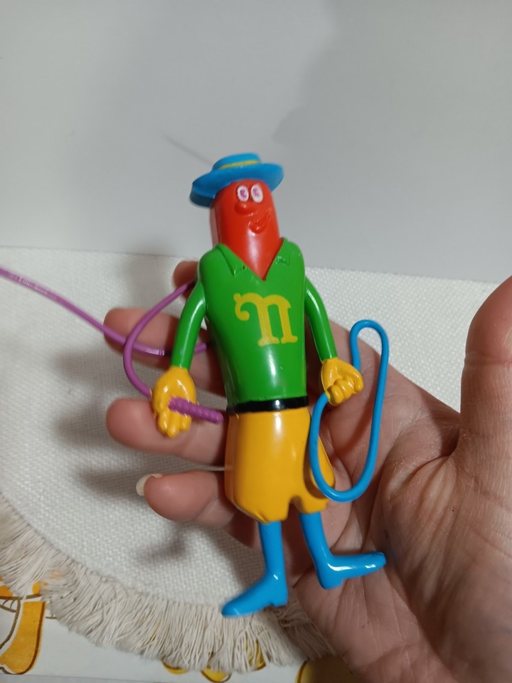 VINTAGE NATHANS HOT DOG 1995 BENDABLE FRANKSTER HOT DOG RODEO COWBOY ...