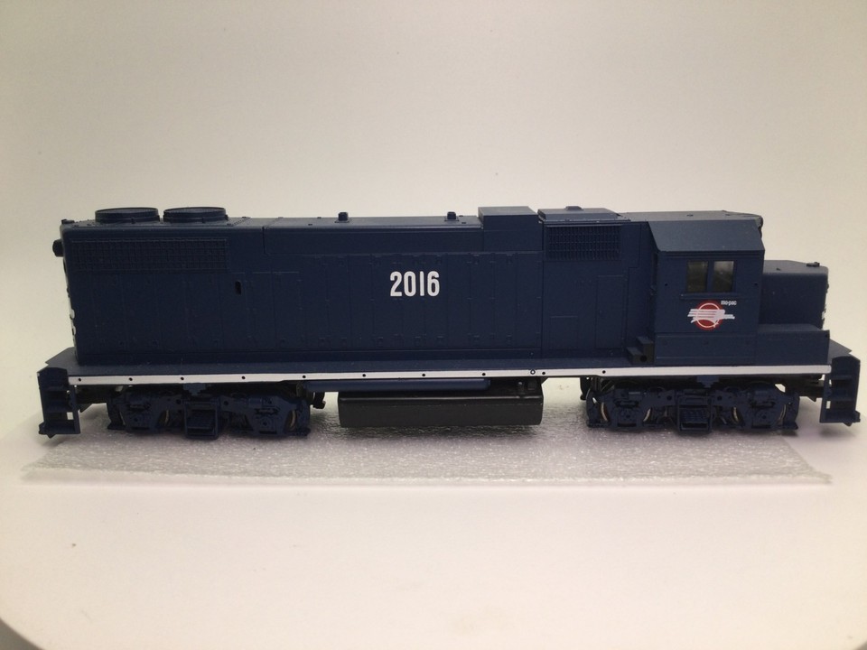 HO Scale Missouri Pacific Lines GP Deisel Locomotive #2016 - Rails not ...