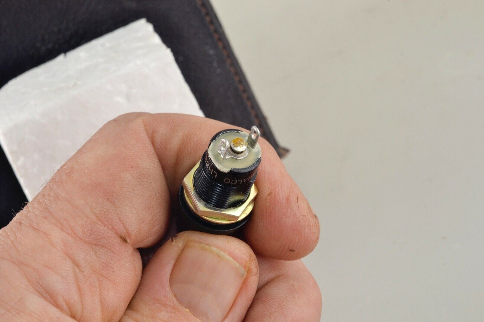 Dialco pn LH88/1 Red Panel Light Indicator Military NSN 6250-01-107 ...