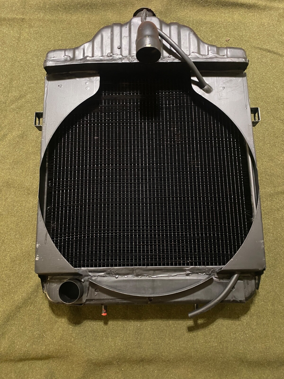 Case IH Radiator 430 530 630 Caso O Matic NOS P/N G45479 OEM A49073/RC ...