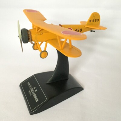 Yokosuka K5Y1 [Willow] 1:87 Die-cast Model - Japan Navy Type 93 Trainer ...