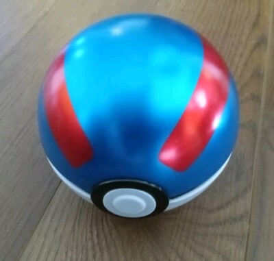 Official Pokemon TCG Round Collector's Tin (Empty Pokeball). Pre-owned ...