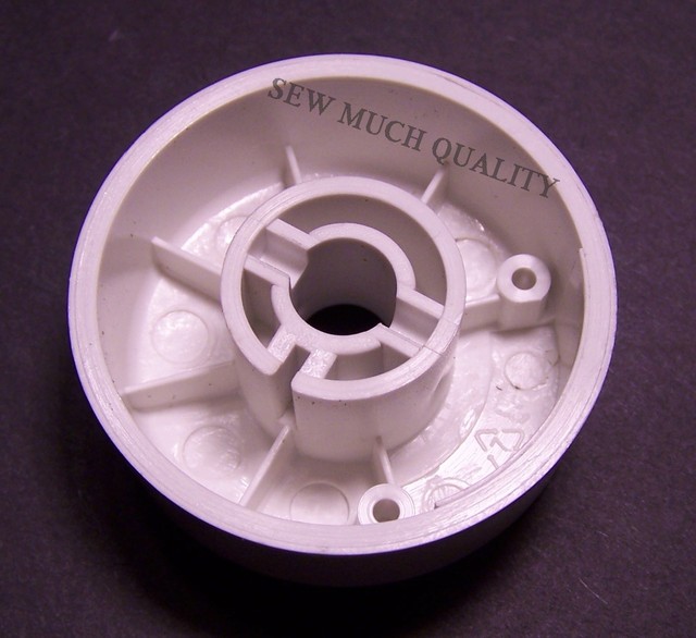 Hand Wheel Genuine SINGER 1748 8770 EuroPro 13520 8260l for sale online ...