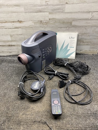 InFocus LP755 Multimedia Projector Travel Bag *Lamp Hours 1092* | eBay