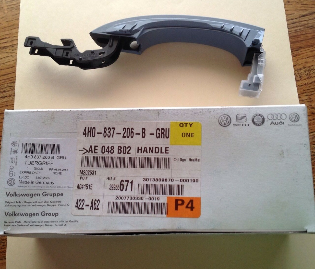 Genuine OEM Exterior Right Door Handle 4H0 837 206 B GRU Fits Audi | eBay