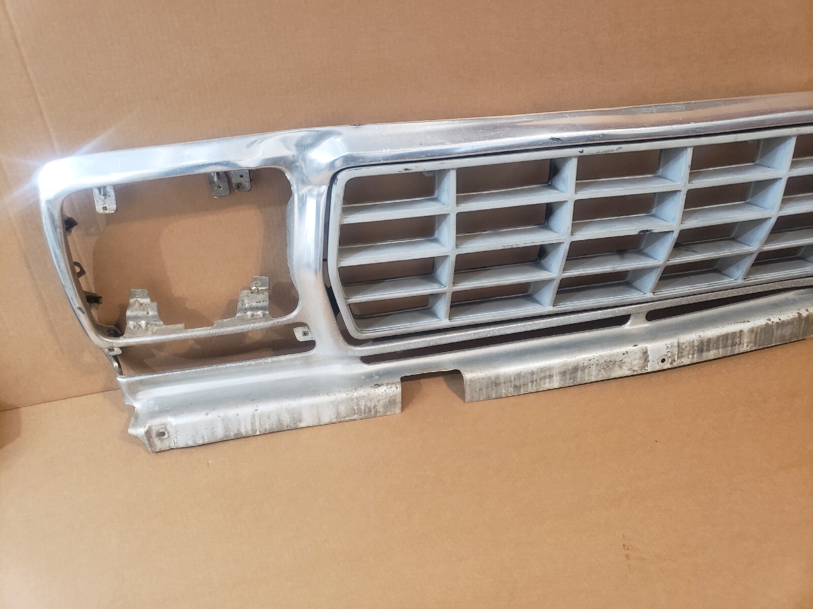 1978 1979 Ford Truck Grill Bronco F100 F150 F250 F350 Grille Original ...