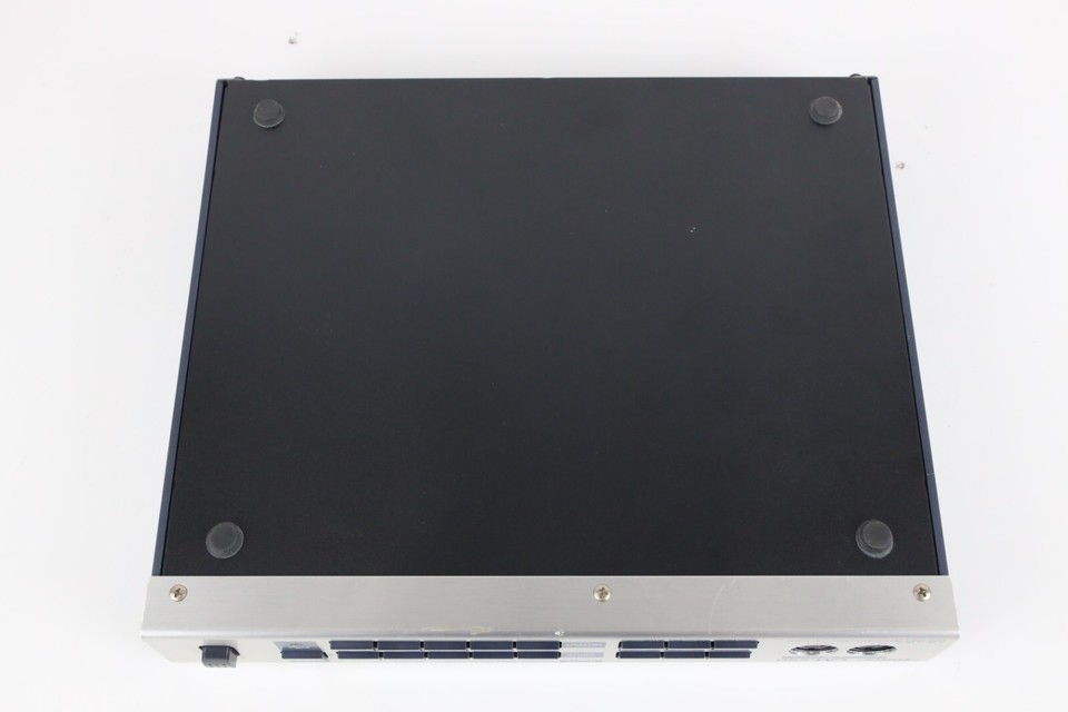 Edirol Roland UM-550 5 IN / 5 OUT USB MIDI Interface Patcher From Japan ...