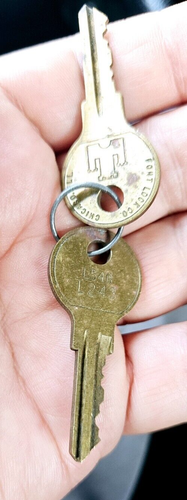 Vintage Fort Lock Co Chicago IL L54G L243 Keys would make a wonderful ...