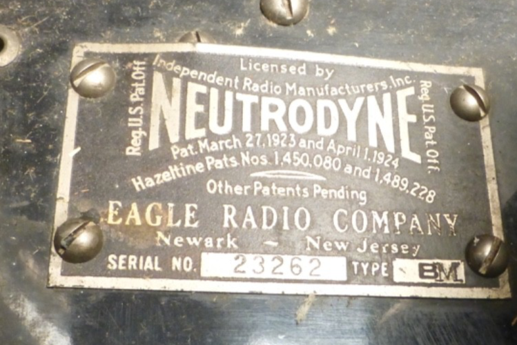 vintage EAGLE type BM BATTERY RADIO: Untested w/5 GLOBE TUBES & ORNATE ...