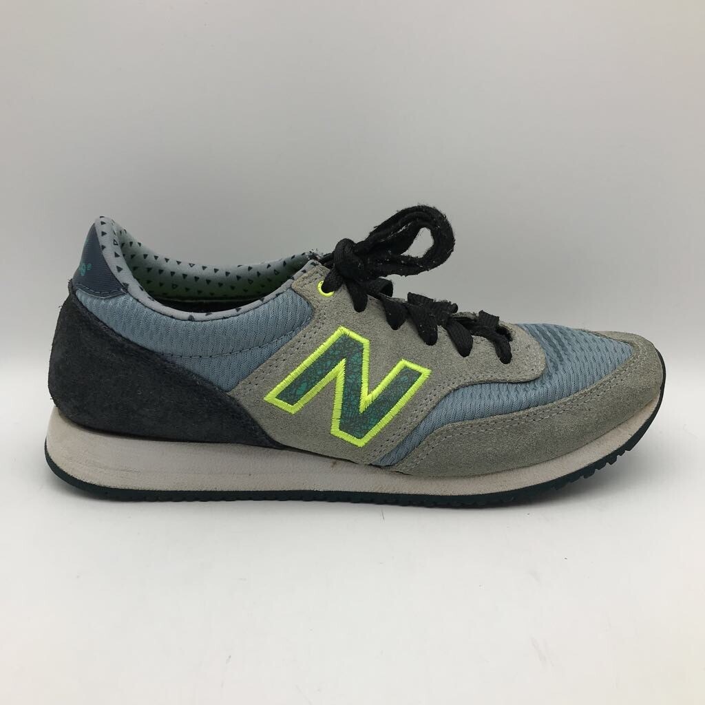 New Balance 620 Womens Grey