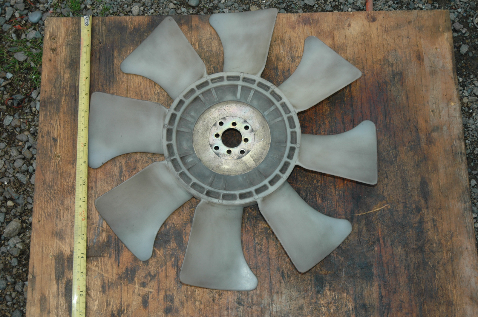 KUBOTA DIESEL ENGINE V2203 RADIATOR FAN | eBay