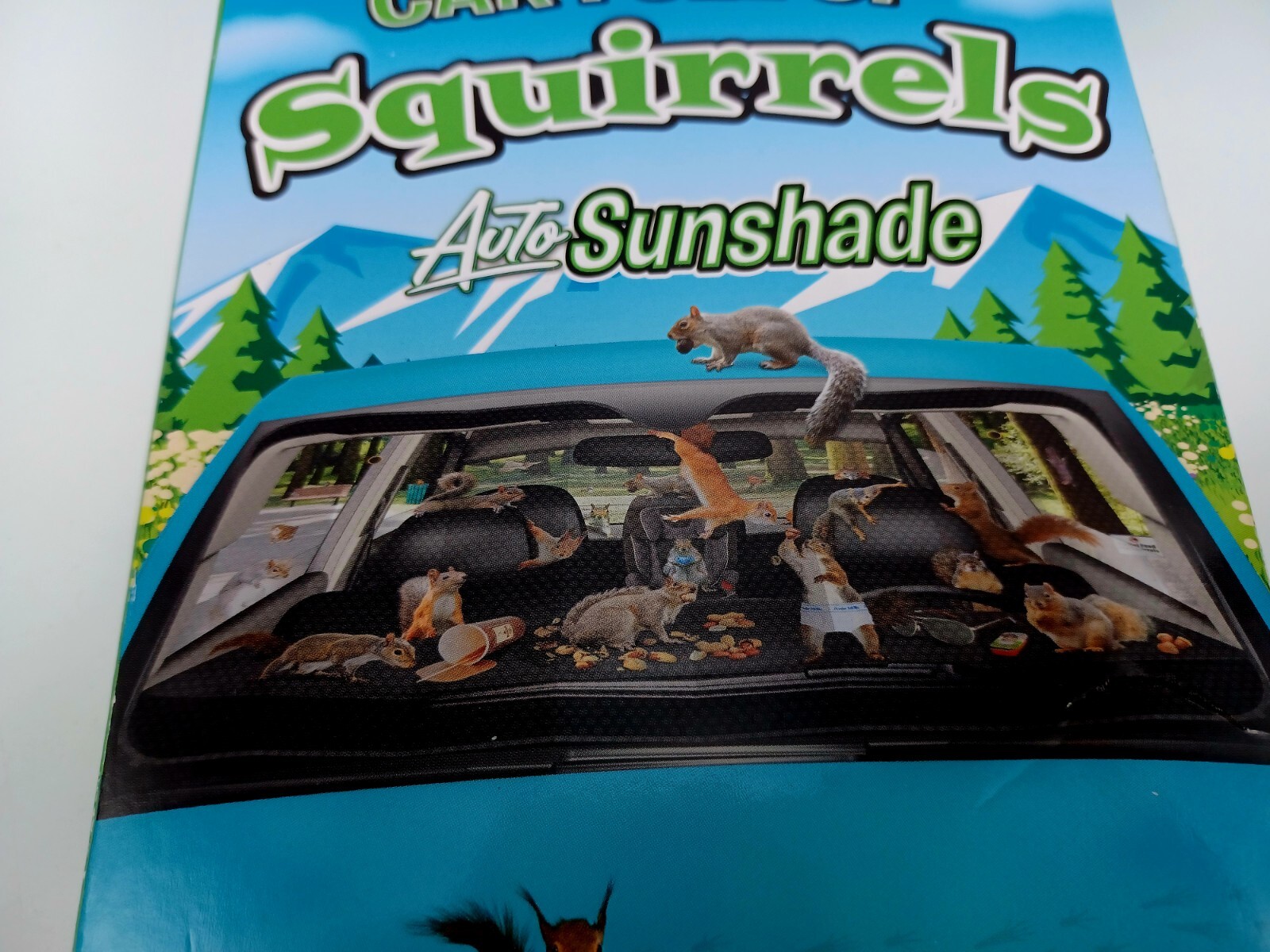 CAR FULL OF SQUIRRELS AUTO SUN SHADE - Size 50" x 27-1/2" - Archie ...