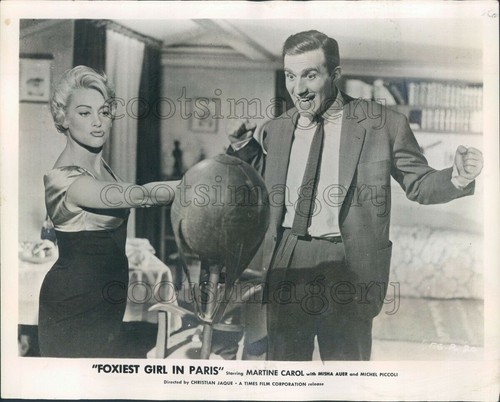1960 Press Photo Michel Piccoli Martine Carol Boxing Foxiest Girl in ...