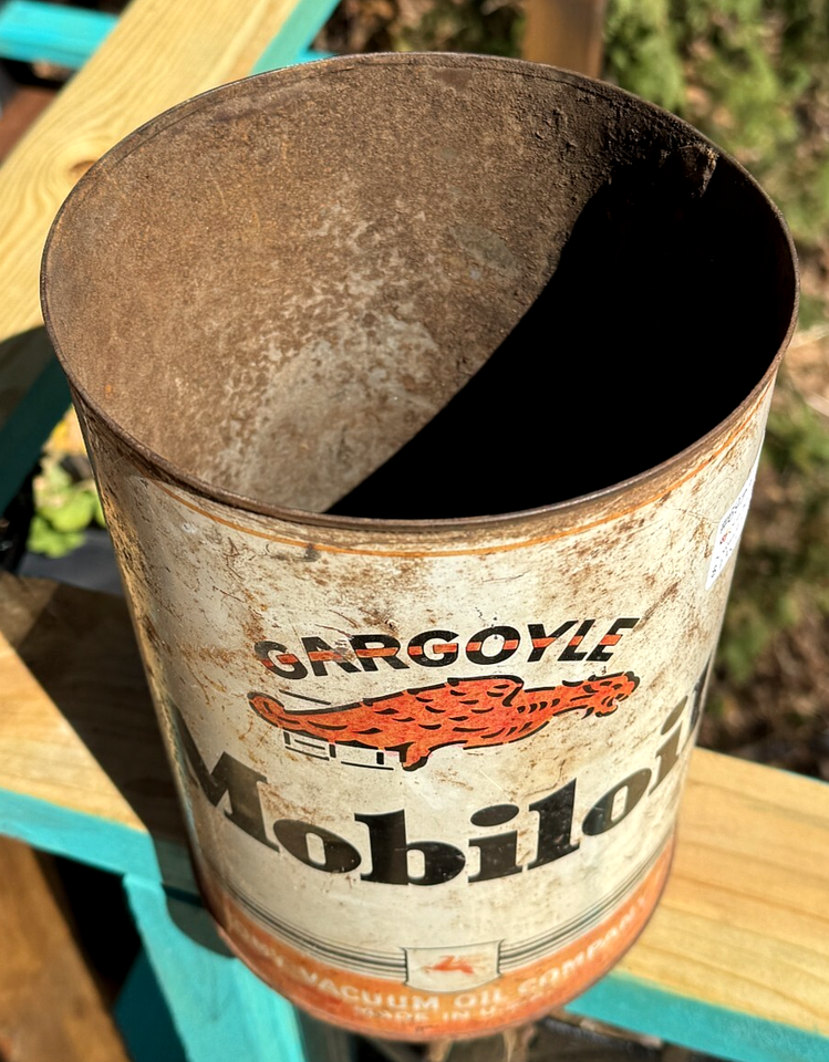Vintage Early 5 quart Mobil Gargoyle Oil Can/ Gas /sign Mobiloil 9.5 in ...