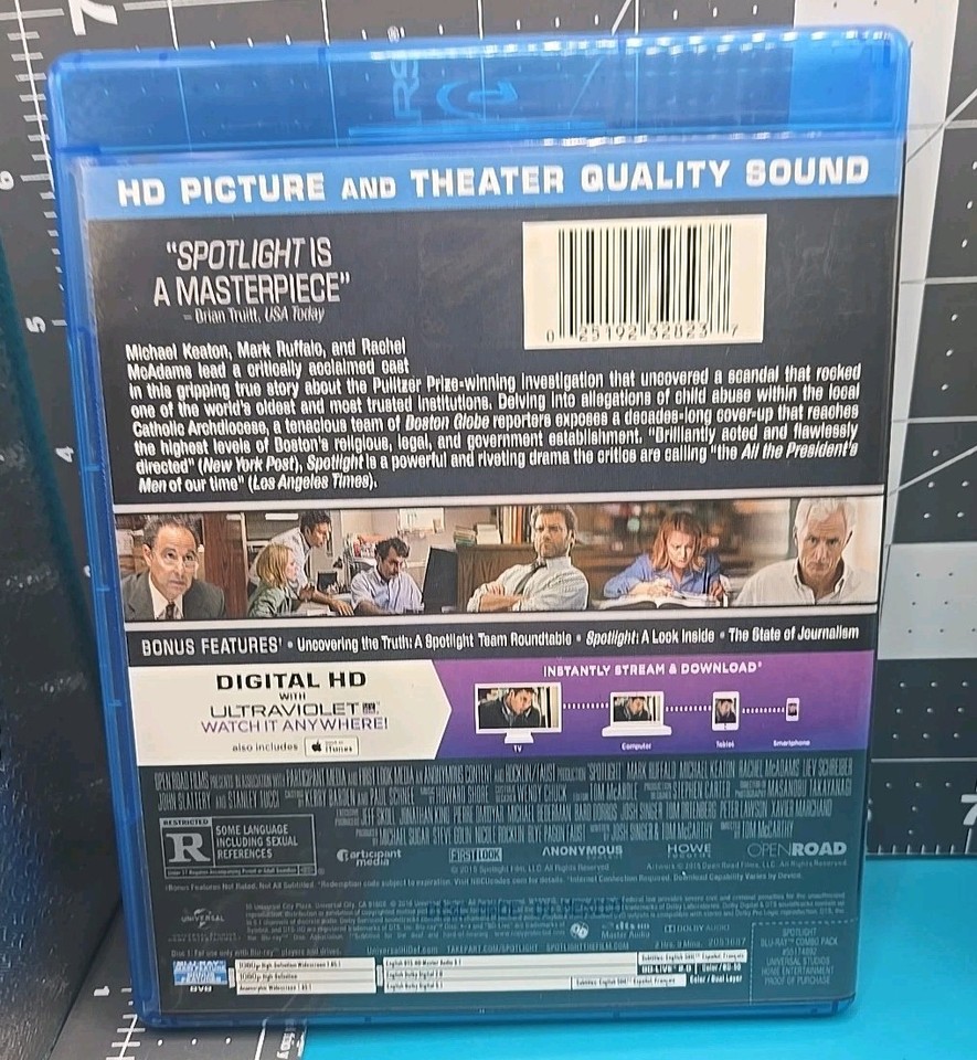 Spotlight (Blu-ray / DVD Combo, 2015) Mark Ruffalo Michael Keaton w ...